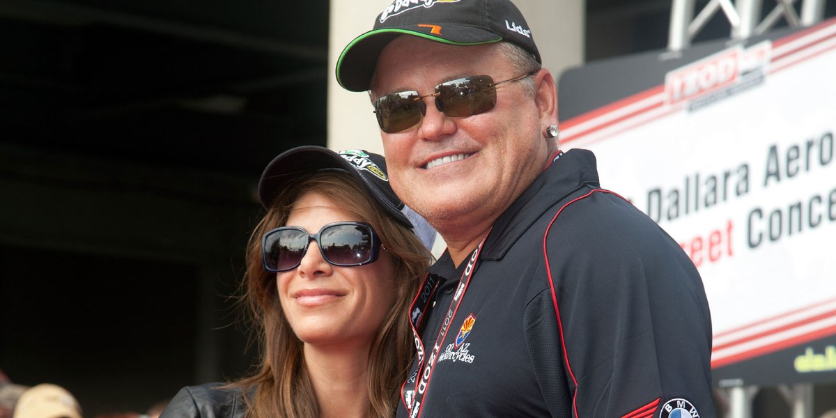 GoDaddy's Founder Has a Booming Luxury Golf Club Business | Fortune