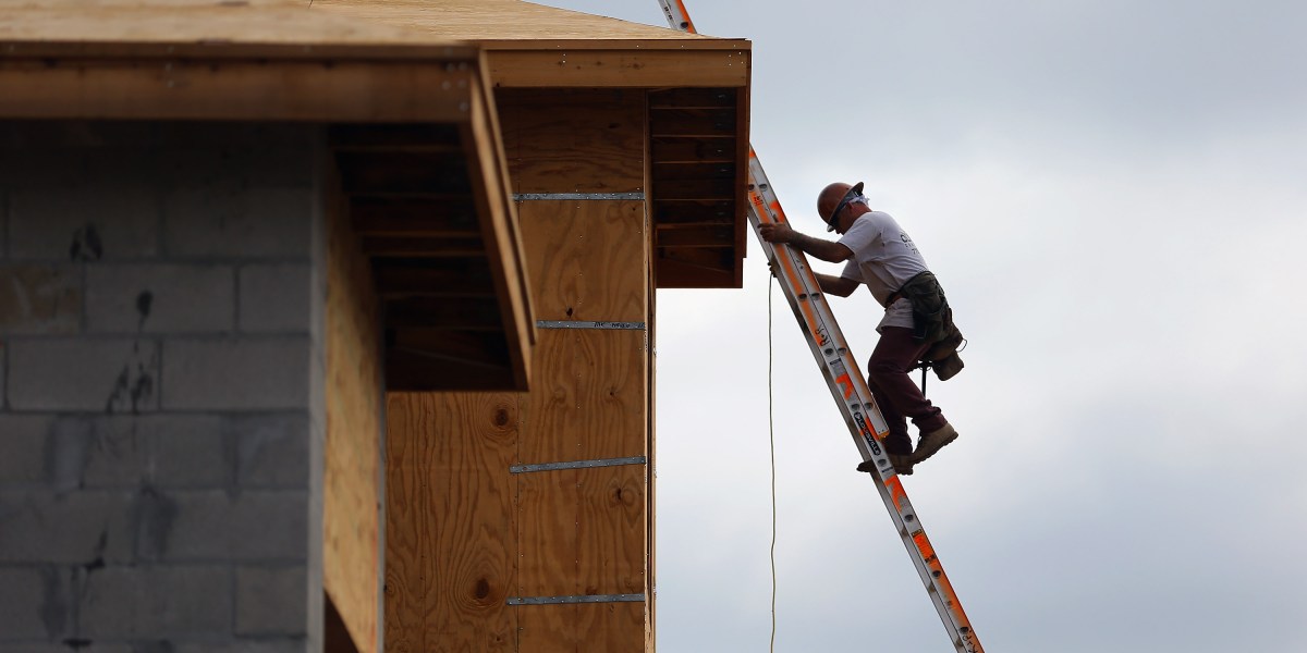 Home-building rebounds from steep summer drop | Fortune