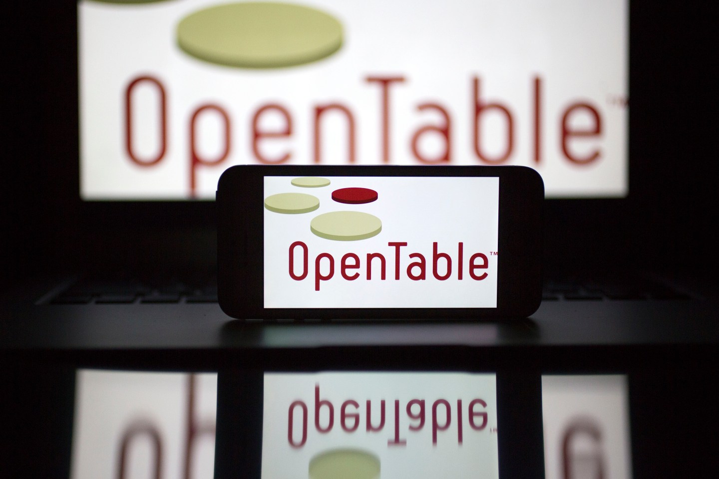 Priceline buys OpenTable for $2.6 billion to enter restaurant booking ...