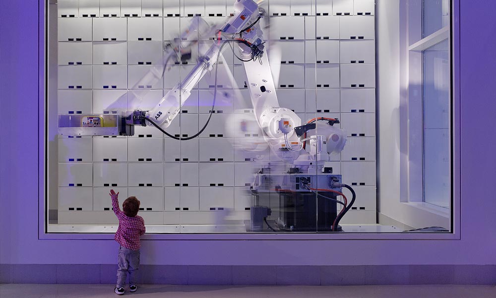 The hotel of the future? Despite the robots, it's mostly the same | Fortune
