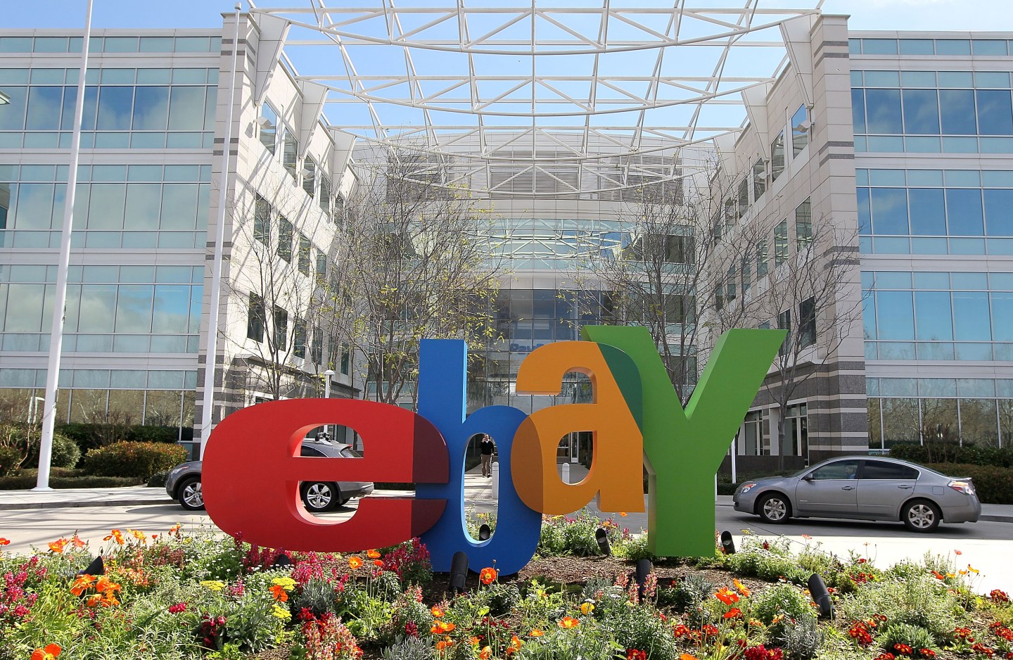 EBay splits and China gets iPhones — 5 things to know today | Fortune