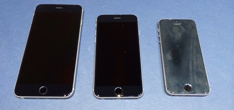 Hands on with Apple's new Watch and iPhone 6 | Fortune