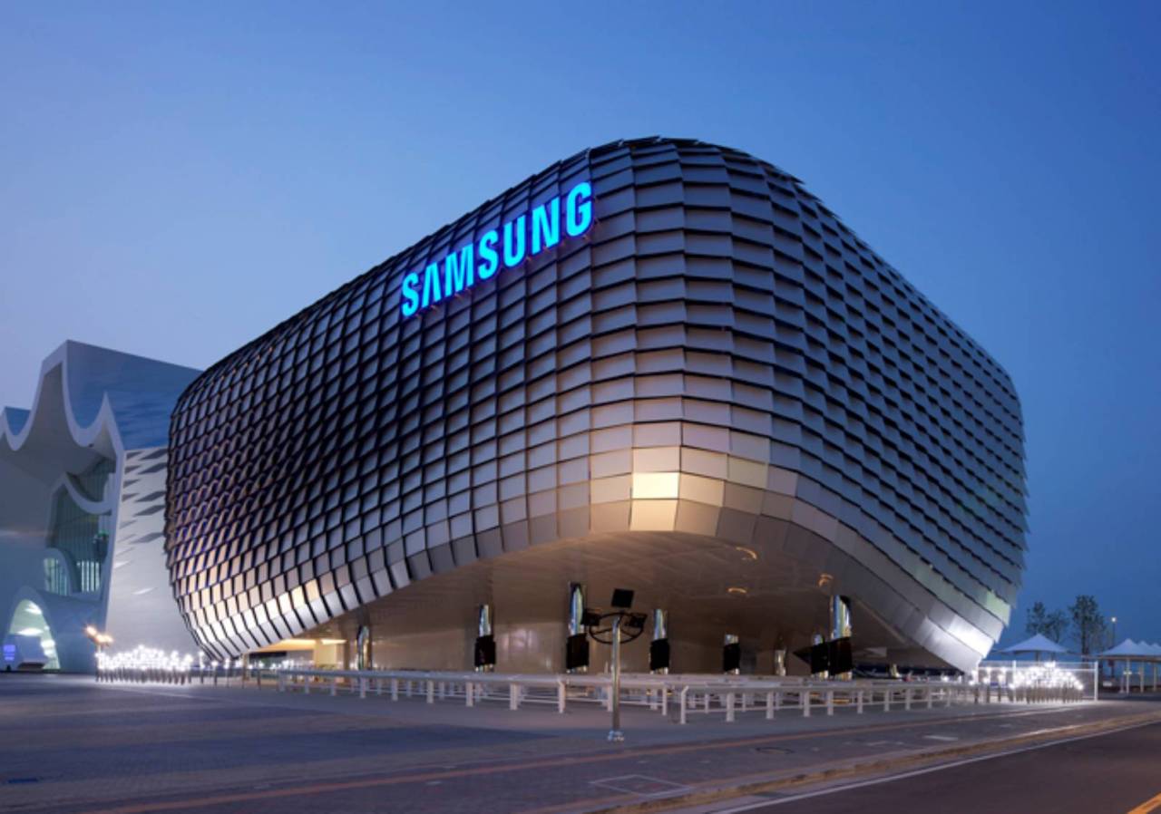 Samsung's profits fall for 7th consecutive quarter | Fortune