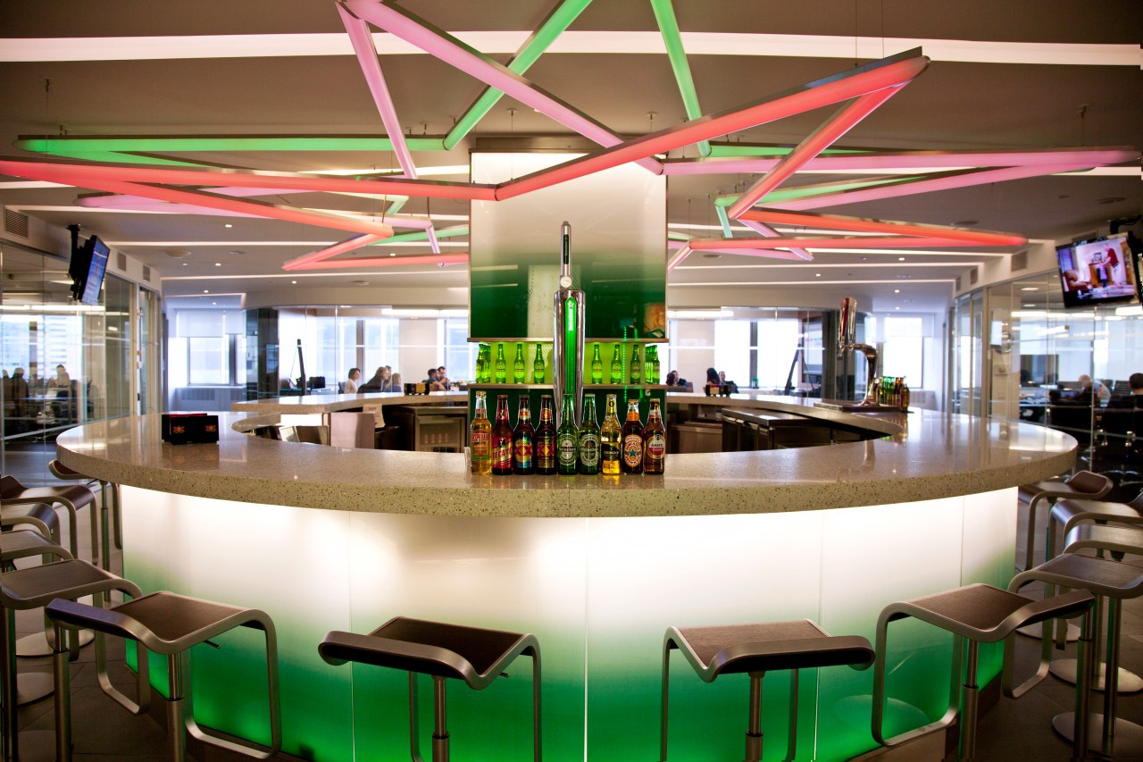 7 corporate bars to relax in after a long day at the office | Fortune