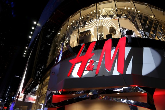 Fast-fashion apparel giant H&M opening more stores as profit soars ...