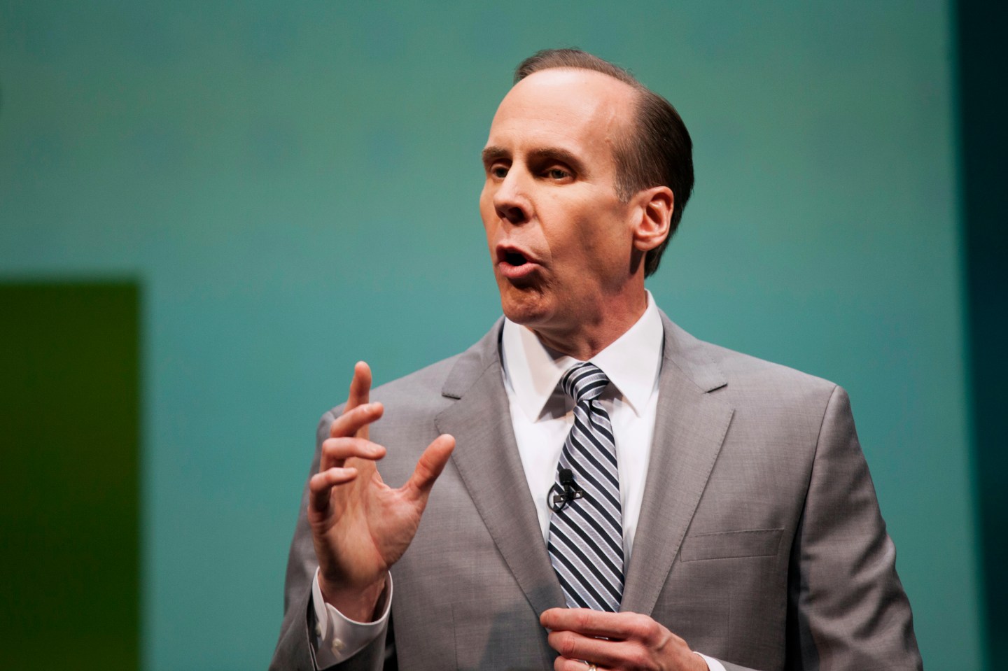 Starbucks' COO Alstead taking 'extended unpaid leave' | Fortune