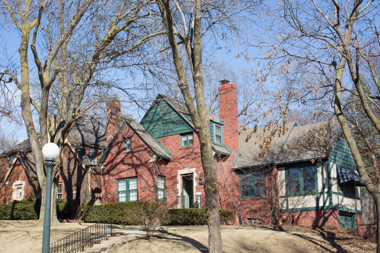 Warren Buffett's Childhood Home Listed on Airbnb | Fortune