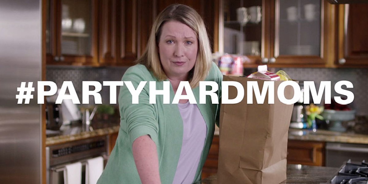 Hefty’s new ads for partying moms: hilarious and literally on fleek ...