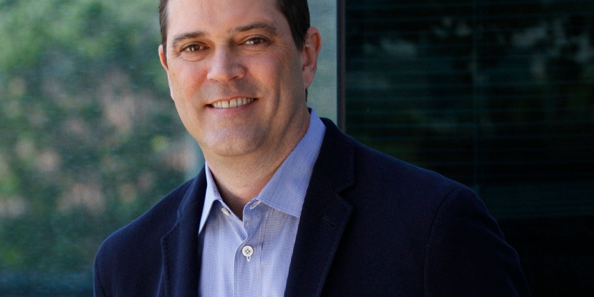 Cisco CEO Chuck Robbins names 10 to leadership team | Fortune