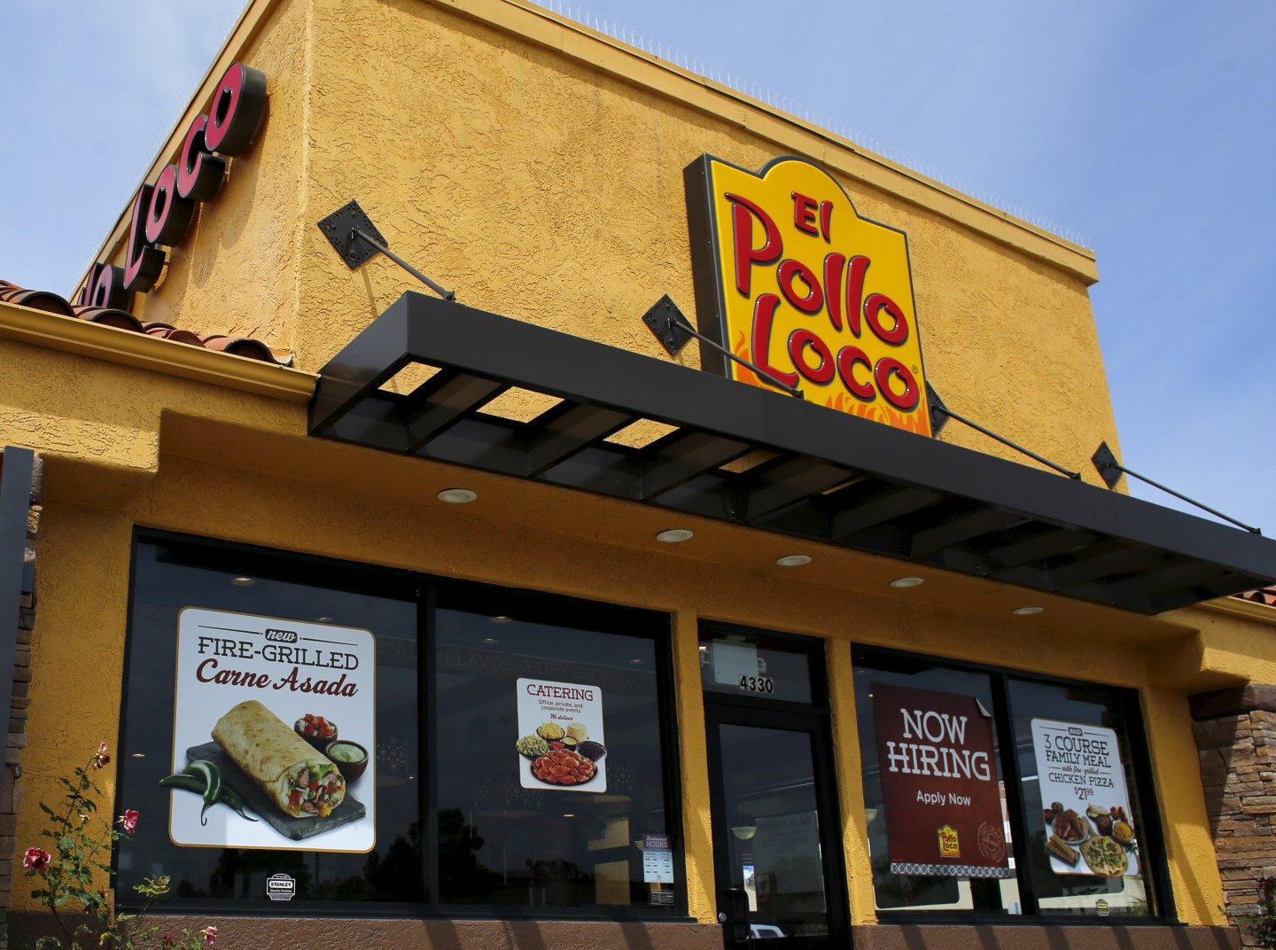 El Pollo Loco reports sales growth, but investors squawk at weak ...