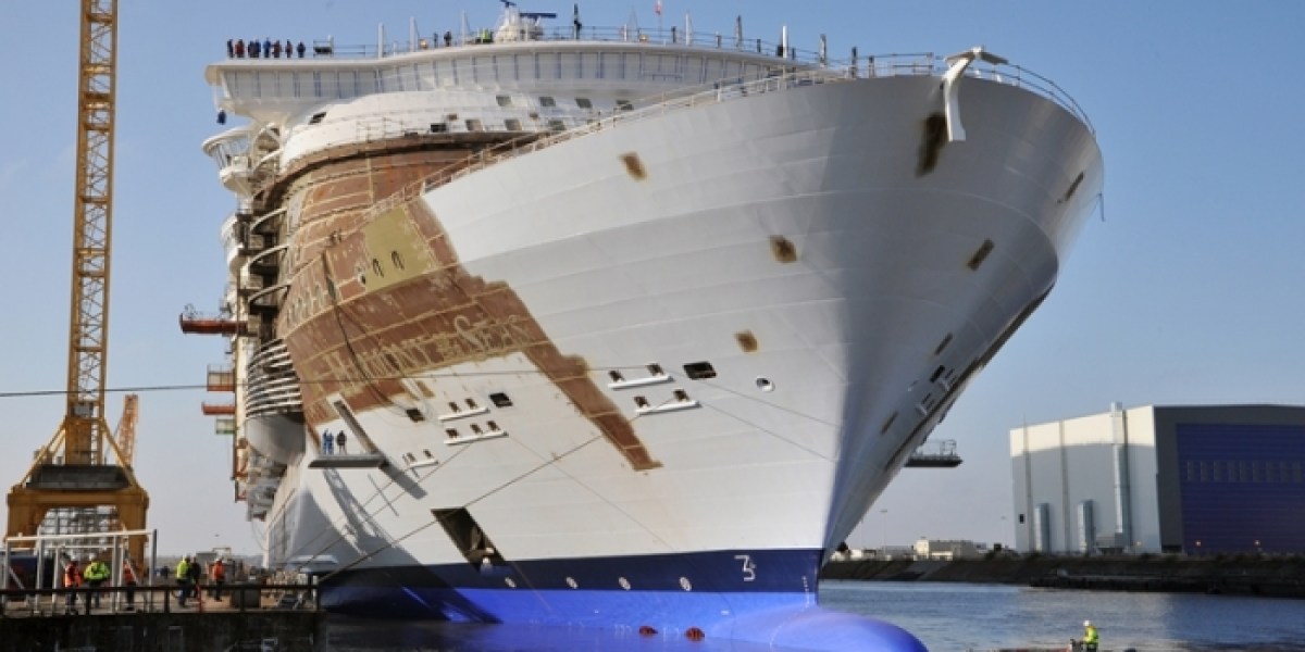 World's Biggest Cruise Ship: 50 Meters Longer Than the Eiffel Tower ...