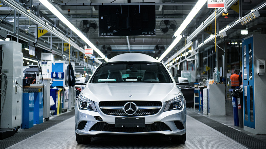 In China, Mercedes surges ahead as the luxury brand in demand | Fortune