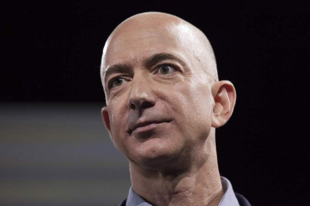 Amazon's Bezos Preaches Kindness Over Cleverness in Princeton Speech ...