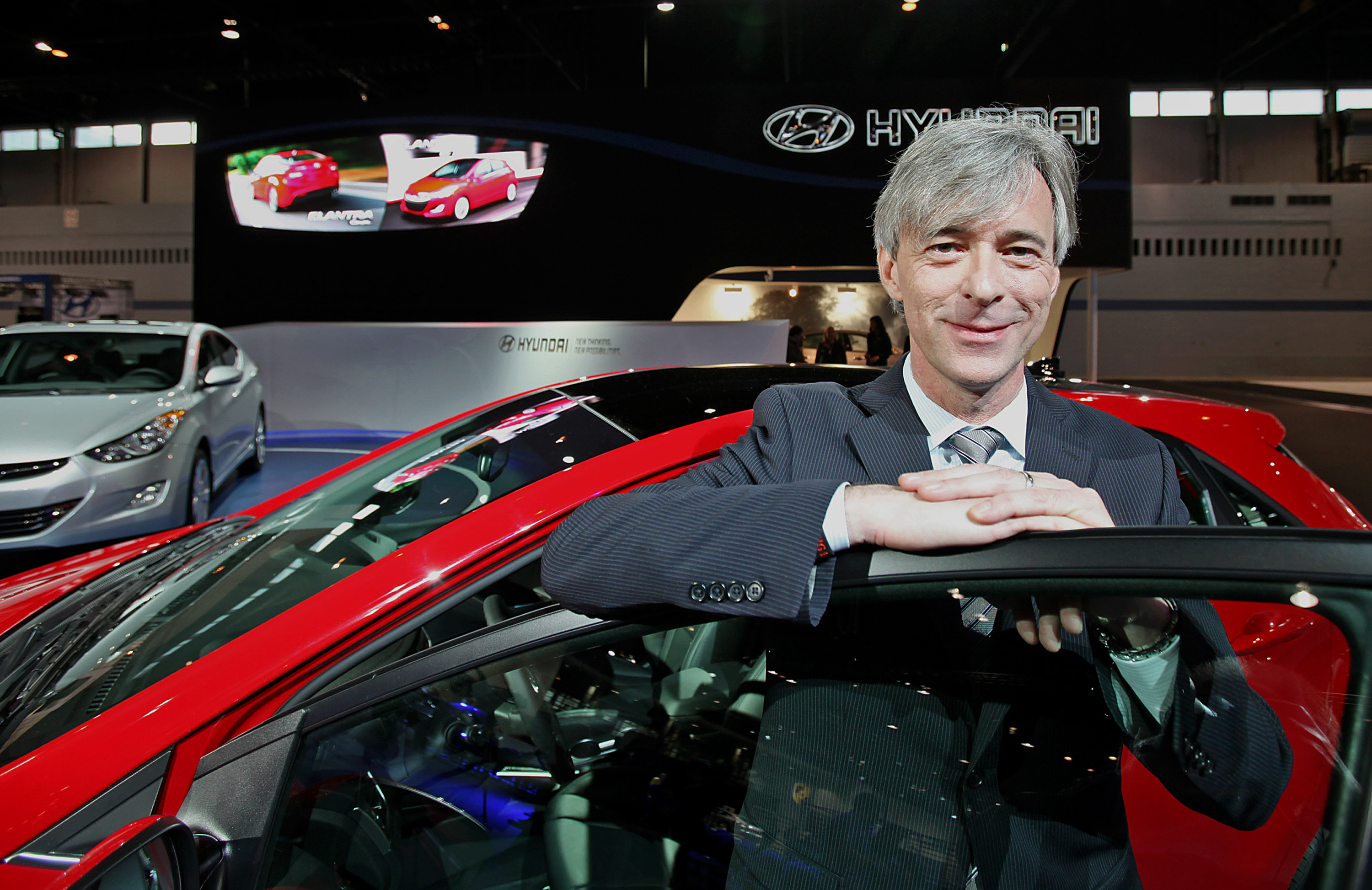 Google hires TrueCar president as CEO of self-driving car project | Fortune