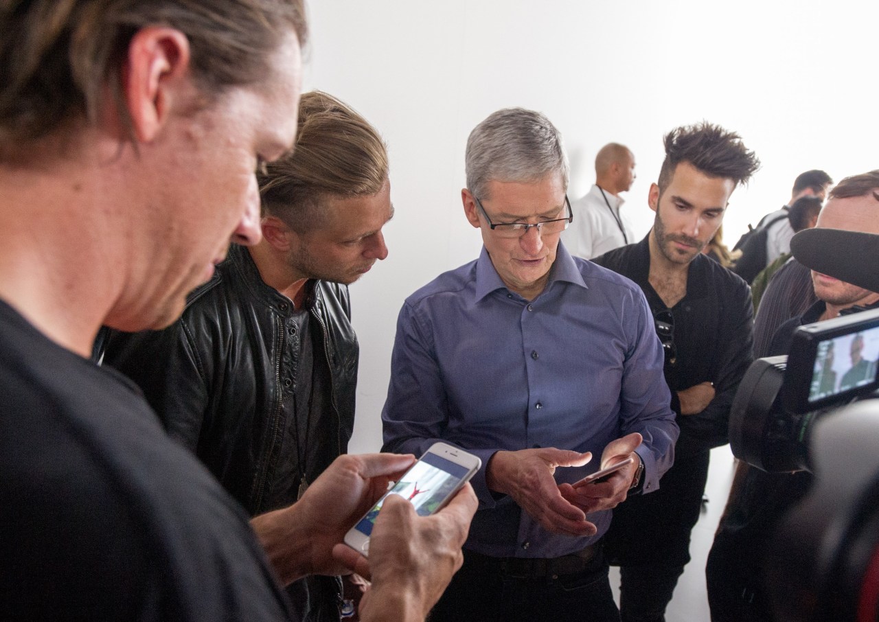 Should we trust Apple to give us the news? | Fortune