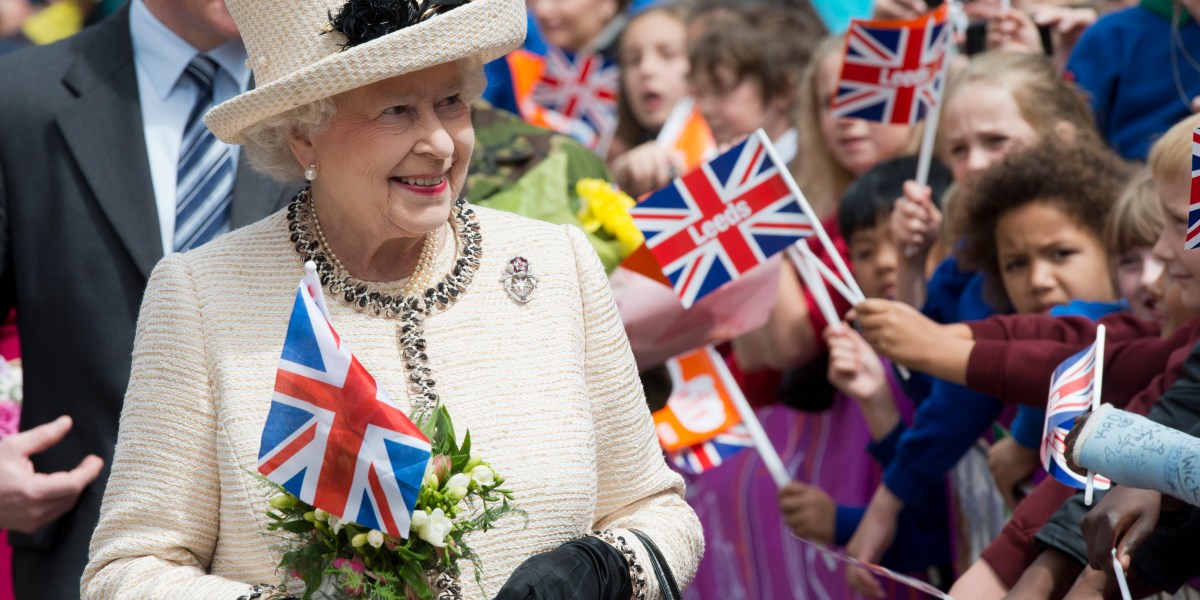 Queen Elizabeth Turns 90: A Look at Her Wealth and Perks | Fortune