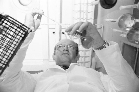 The history of an iconic sports beverage: Gatorade turns 50 | Fortune