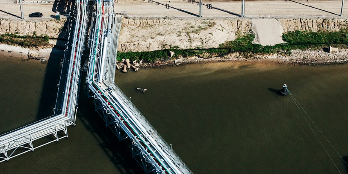 These pipelines and MLPs could help investors refuel | Fortune