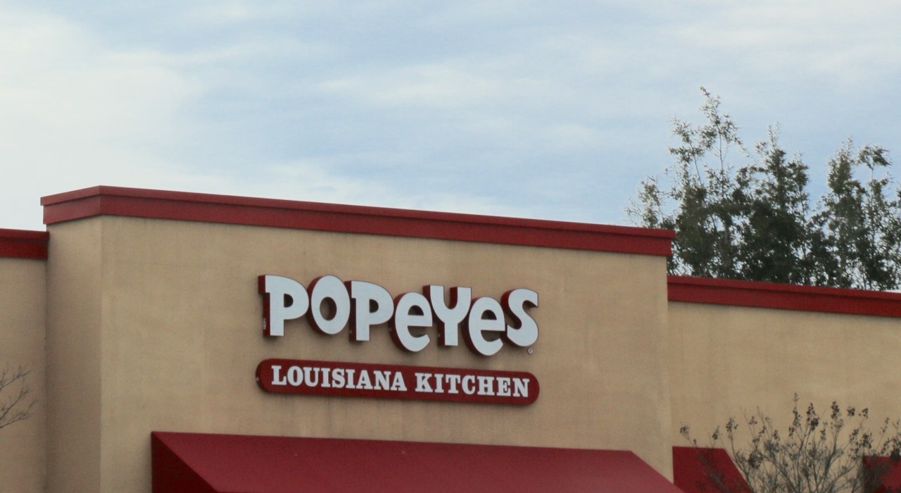 Popeyes CEO Cheryl Bachelder: 'Move On' from $15 Minimum Wage Talks ...