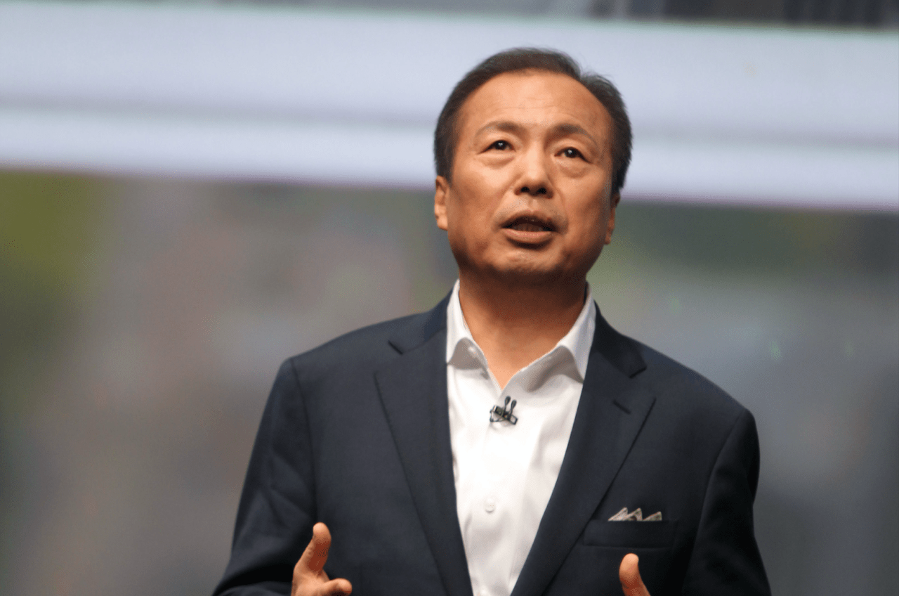 Samsung Mobile Chief To Step Back from Smartphone Business | Fortune