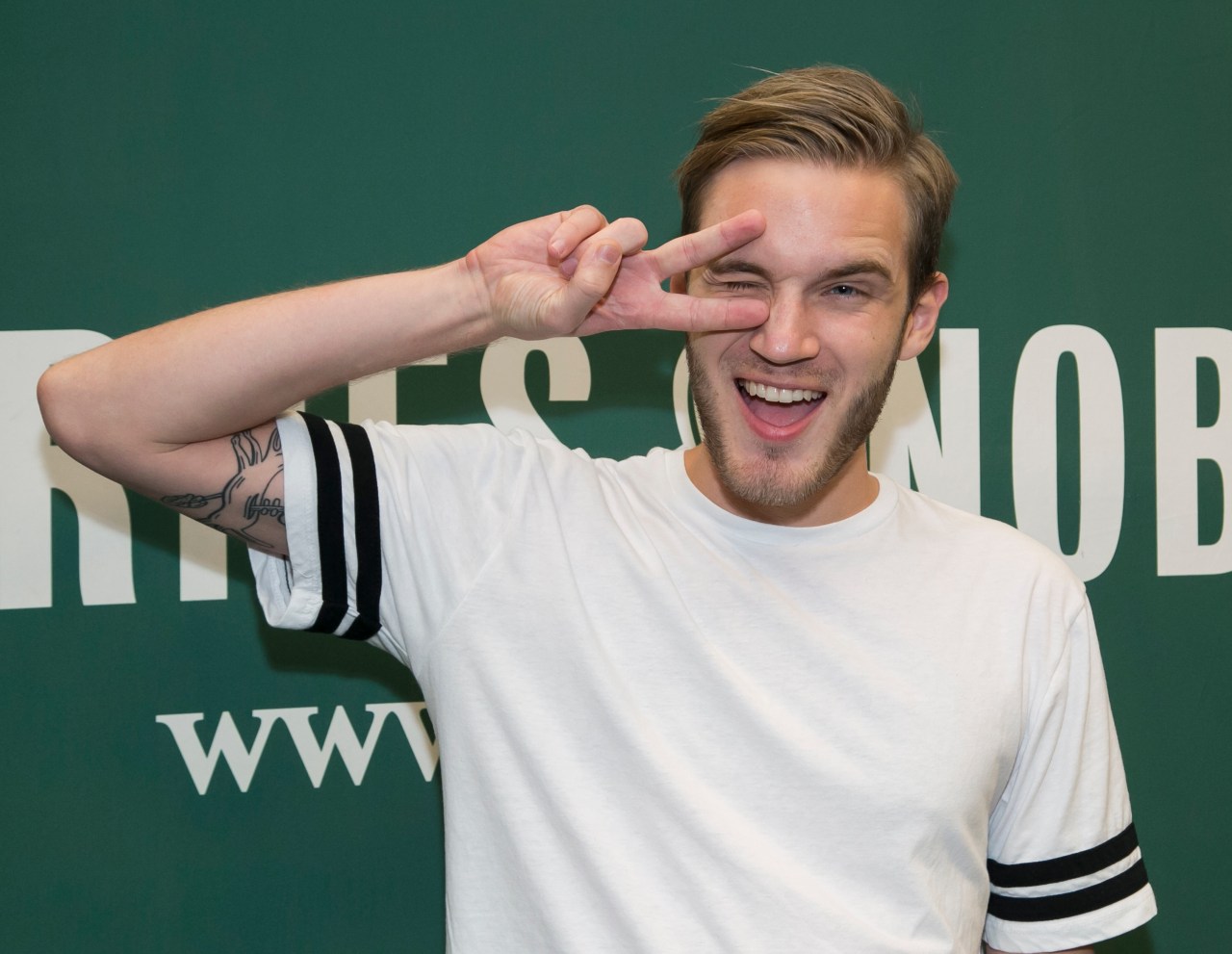 YouTube Rewind's 2015 Video Enlists the Site's Biggest Stars | Fortune