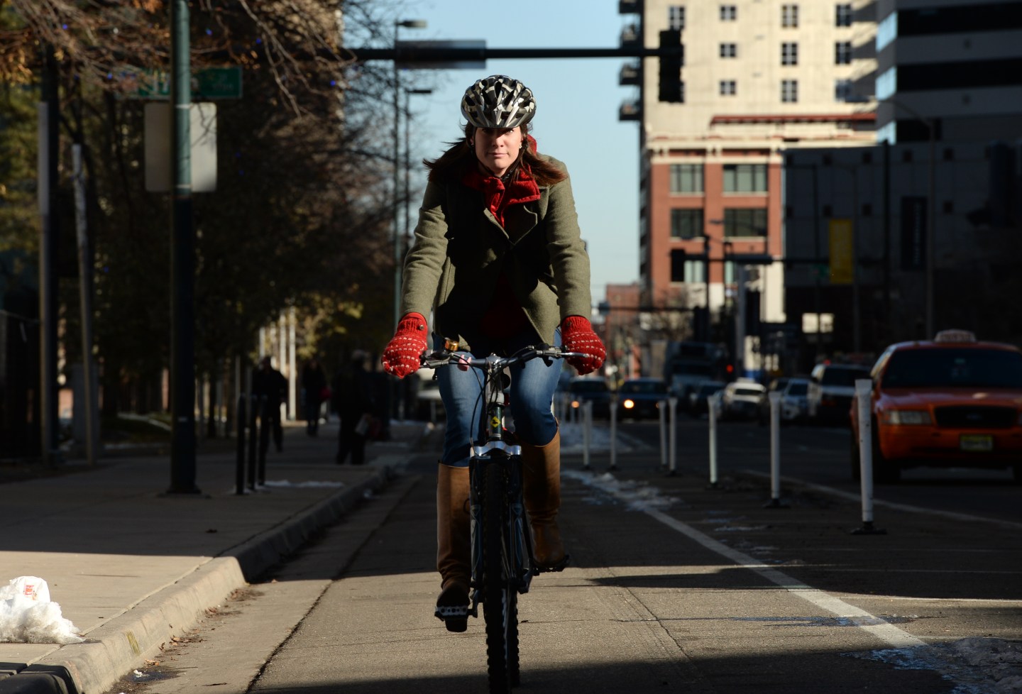 Obama Signs $305B FAST Act: Bikes and Autonomous Cars Win Funding | Fortune