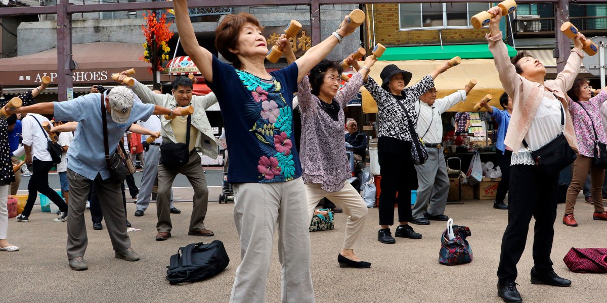 Why Japan’s Economic Troubles Should Worry the U.S. | Fortune