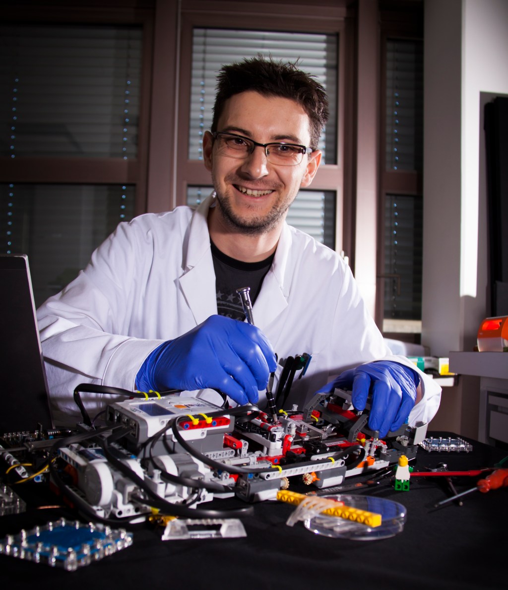 Scientists Discover Lego Toys Can Make Good Lab Tools | Fortune