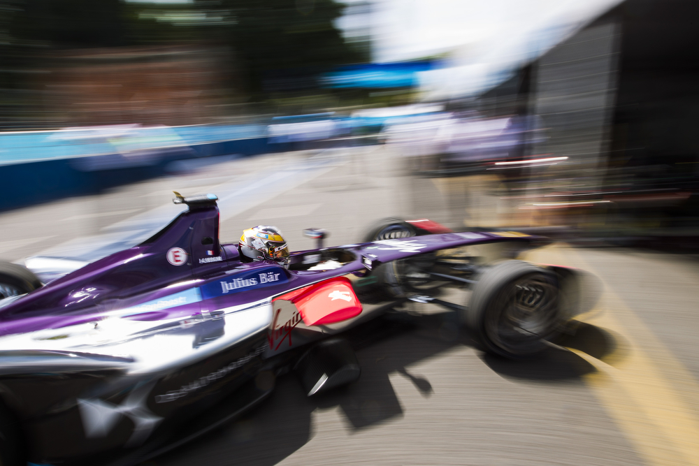 Formula E is Putting Fans in the Driver's Seat With Virtual Reality ...
