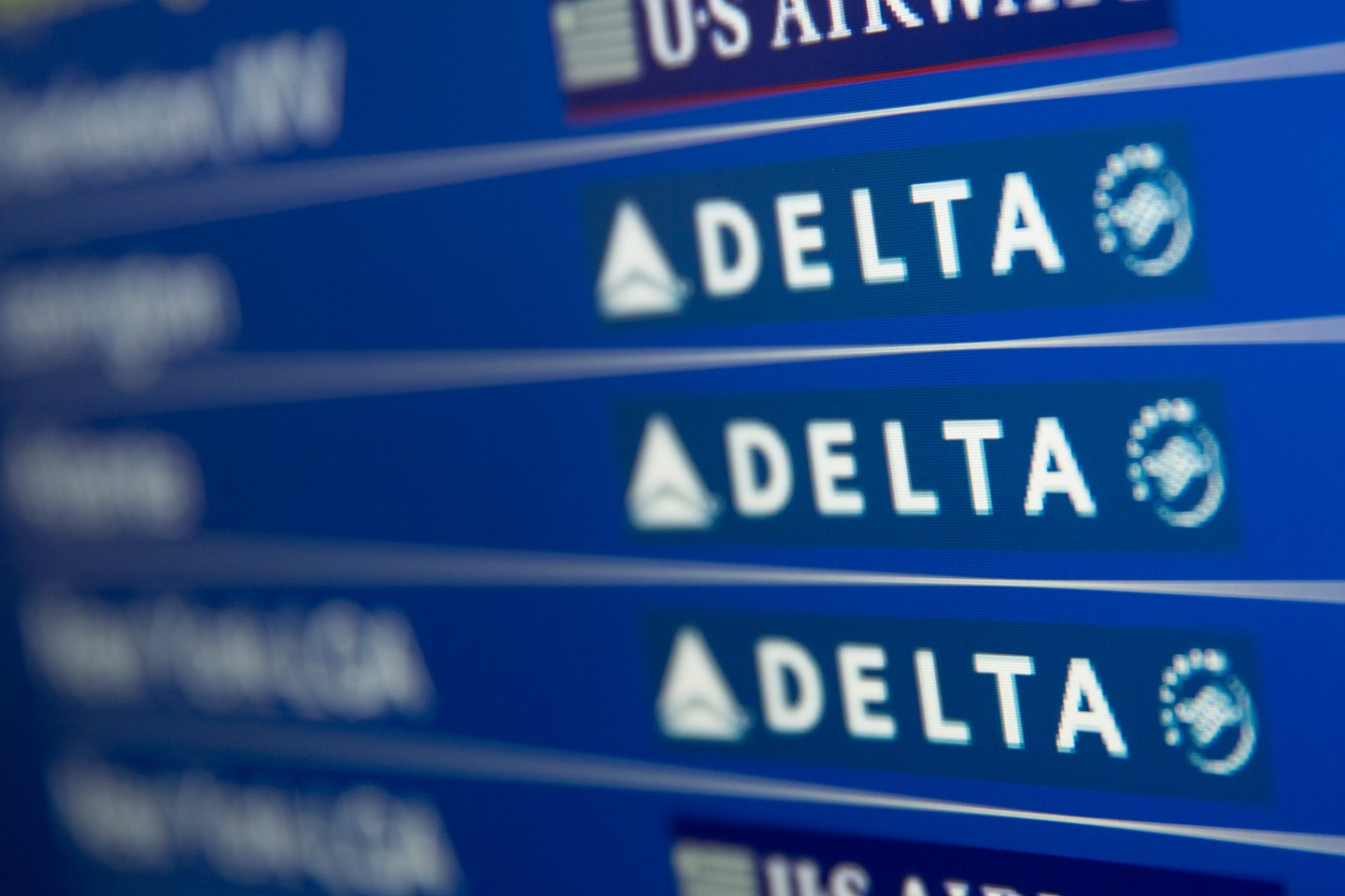 Delta Air Lines Hopes to Be First To Increase Air Fares This Year | Fortune