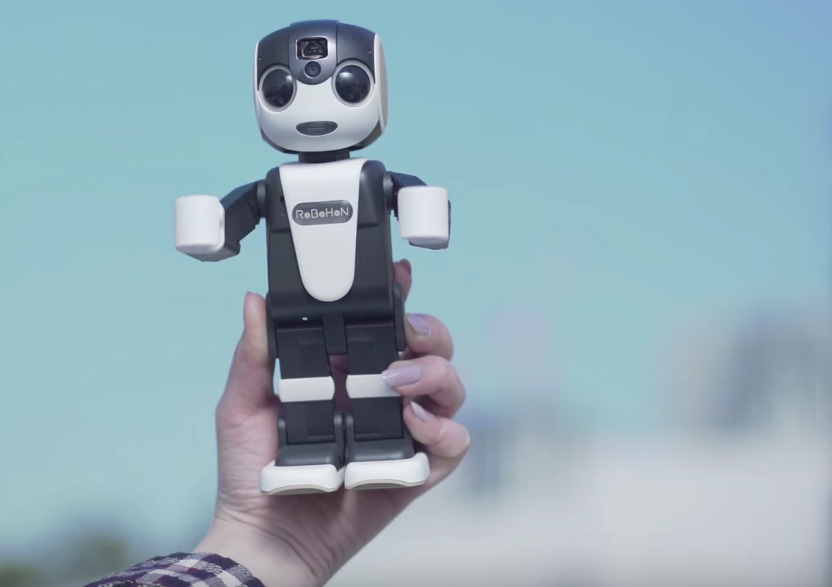 Sharp's New $1,800 Smartphone Is a Dancing, Talking Robot | Fortune