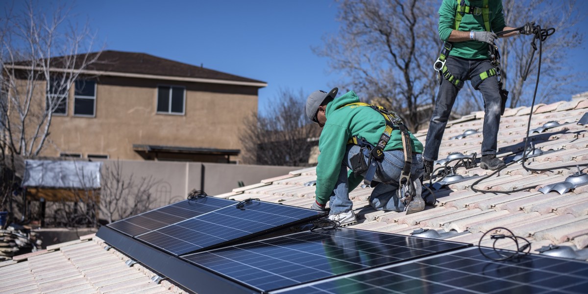 Tesla's SolarCity Vote Comes As Rooftop Solar Growth Hits the Brakes ...