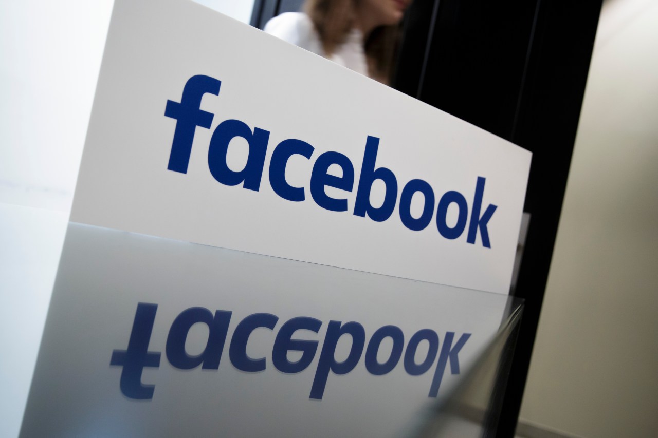 How Facebook Uses Artificial Intelligence to Teach Computers to Read ...