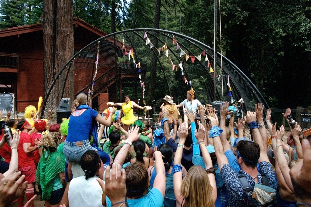 6 Great Camps for Adults | Fortune