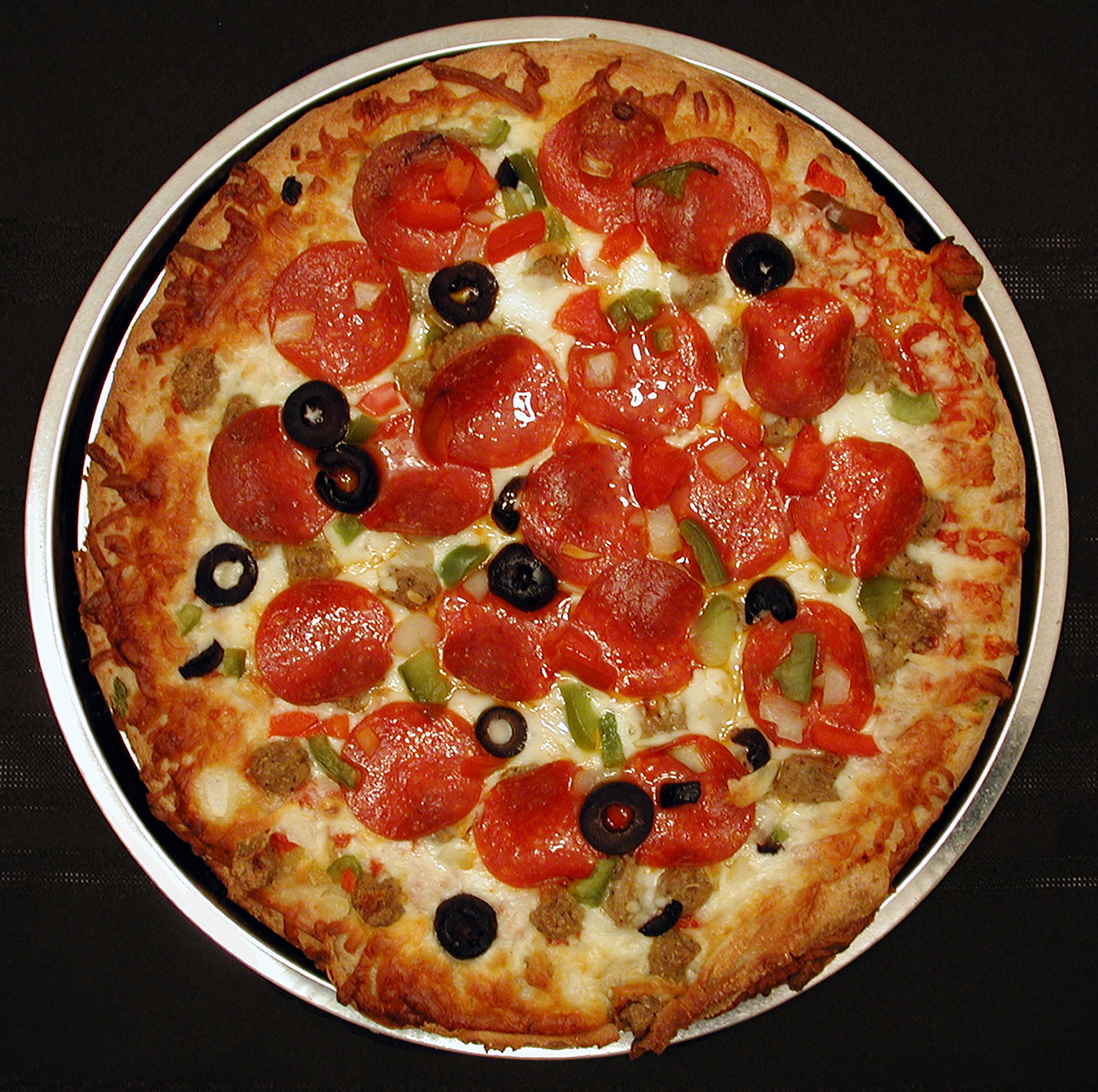 'Black Olives Matter' T-Shirts Are Being Sold at a Pizza Restaurant ...