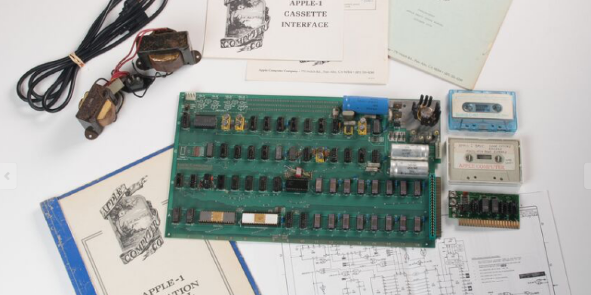 There's a Rare Apple 1 Computer Up for Auction Right Now | Fortune