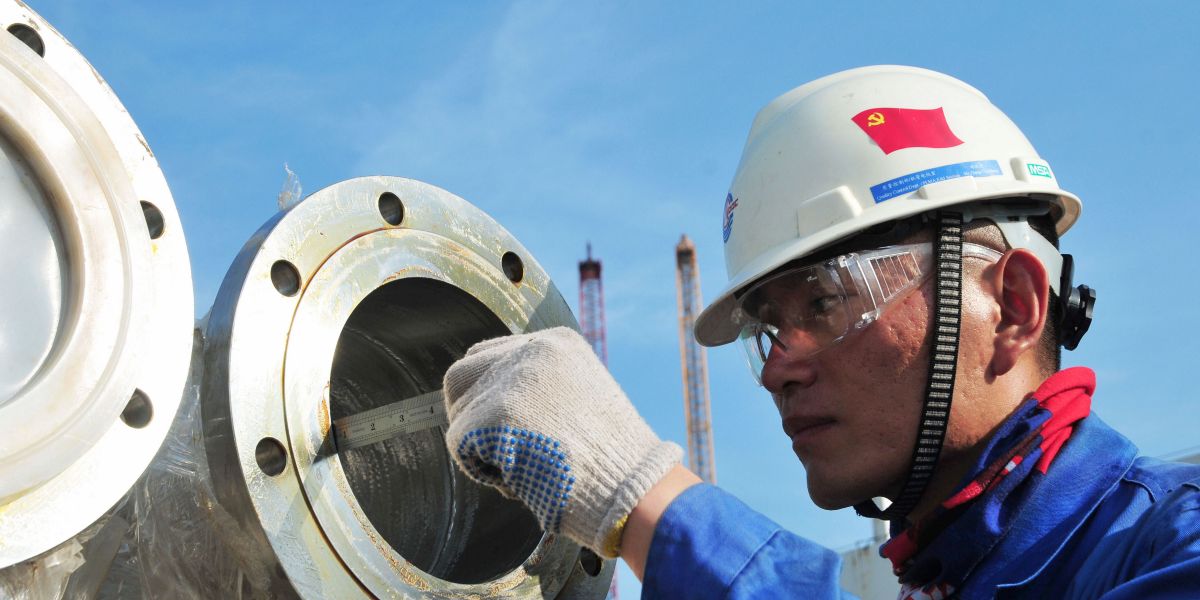 Chinese Manufacturing Expands At its Fastest Pace in Over Two Years ...