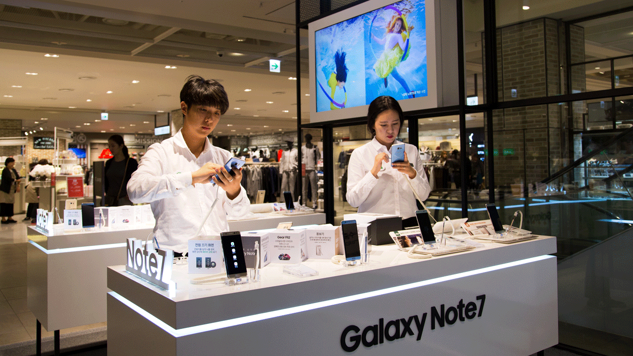 Samsung Galaxy Note 7 Crisis Hasn't Dissuaded Elliott Management | Fortune