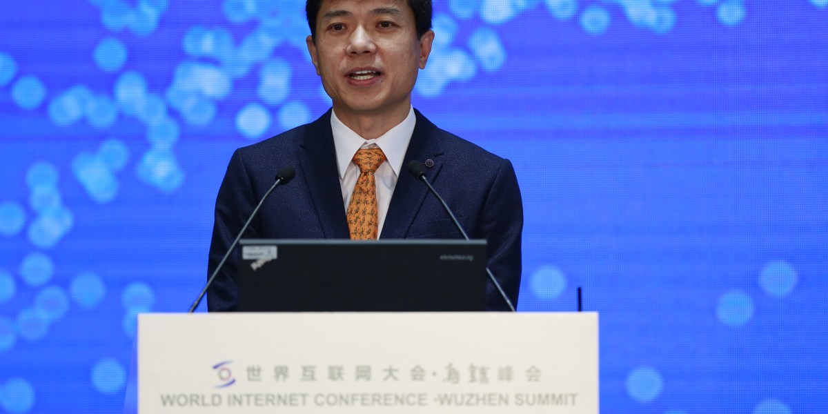 Baidu Denies CEO Robin Li Subject to Travel Ban | Fortune