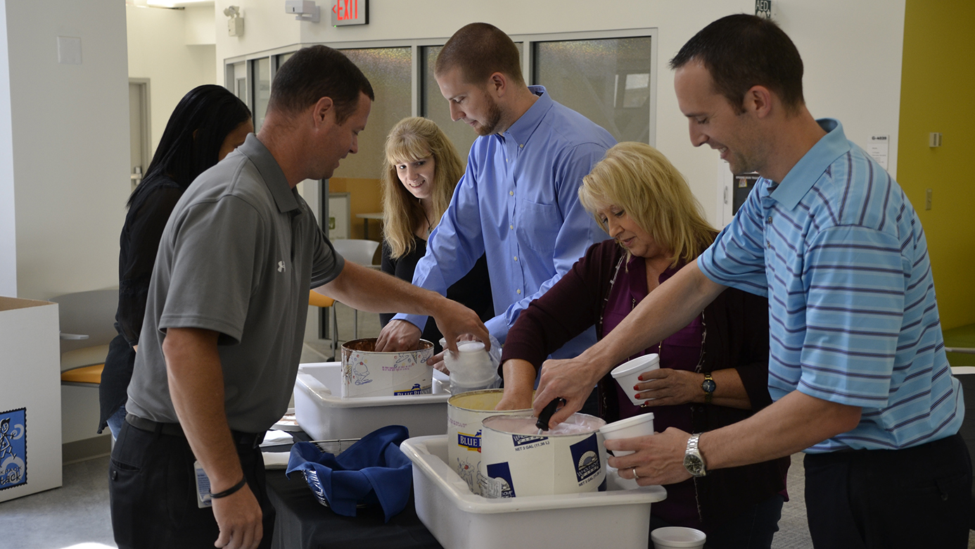 Roche Diagnostics | 2016 The 50 Best Workplaces for Parents | Fortune