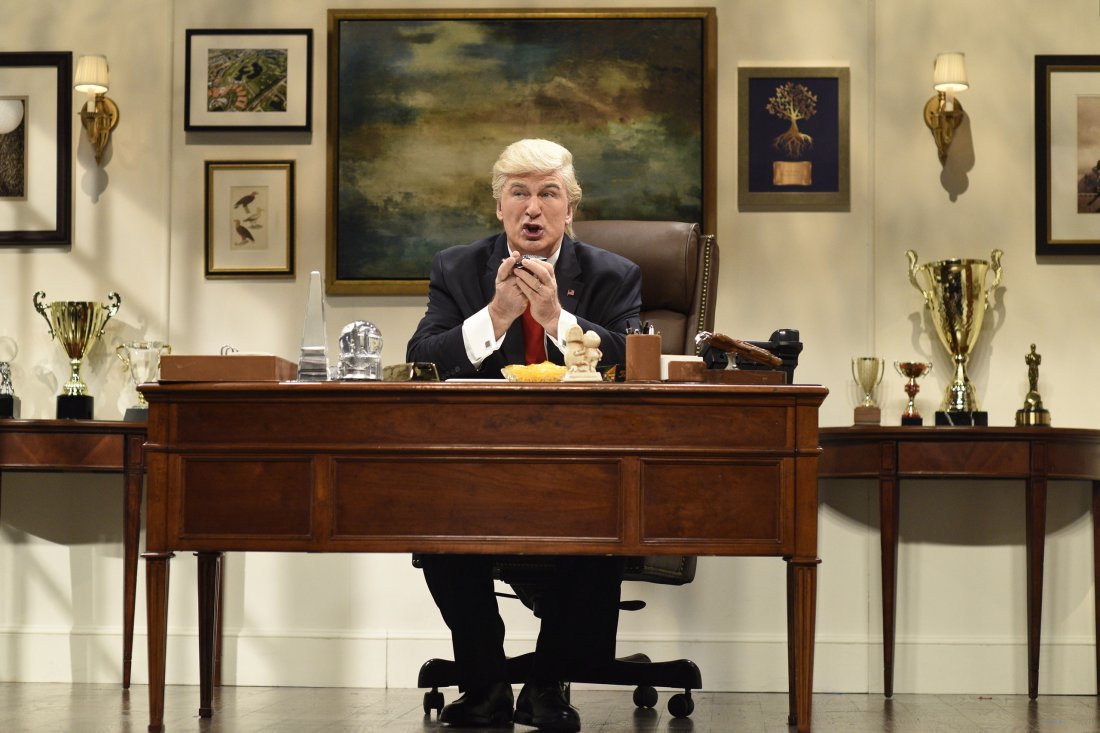 Watch Alec Baldwin Mock Donald Trump’s Latest Press Conference on SNL ...
