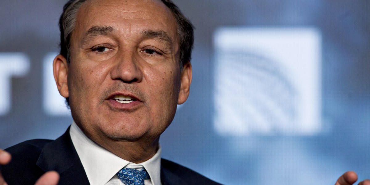 United Airlines CEO Oscar Munoz Testifies at Congress: Watch Online ...