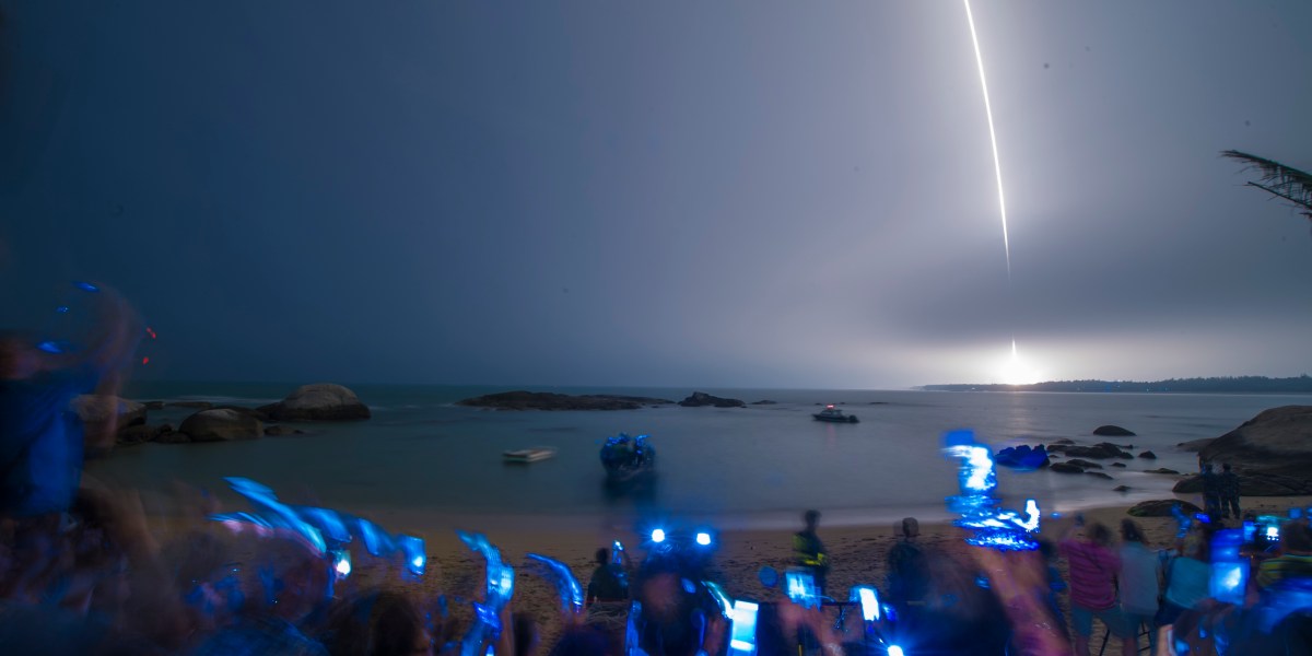 Chinese Suggest Using Giant Lasers to Blast Space Debris | Fortune