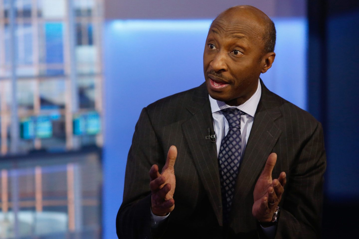 Former Merck boss Ken Frazier wants CEOs to speak out | Fortune