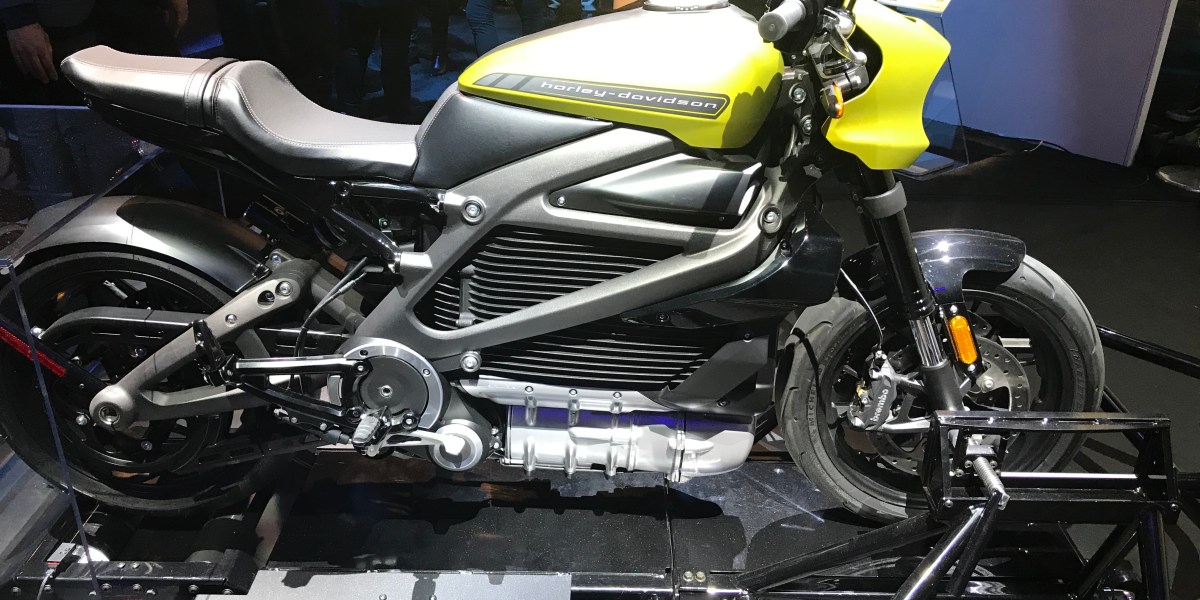 Harley Davidson: I Rode the LiveWire, Its First Electric Motorcycle ...
