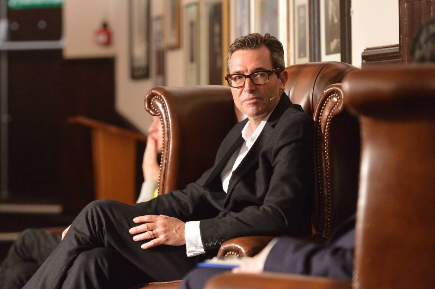 The Financial Times Succeeded By Charging for Online news | Fortune