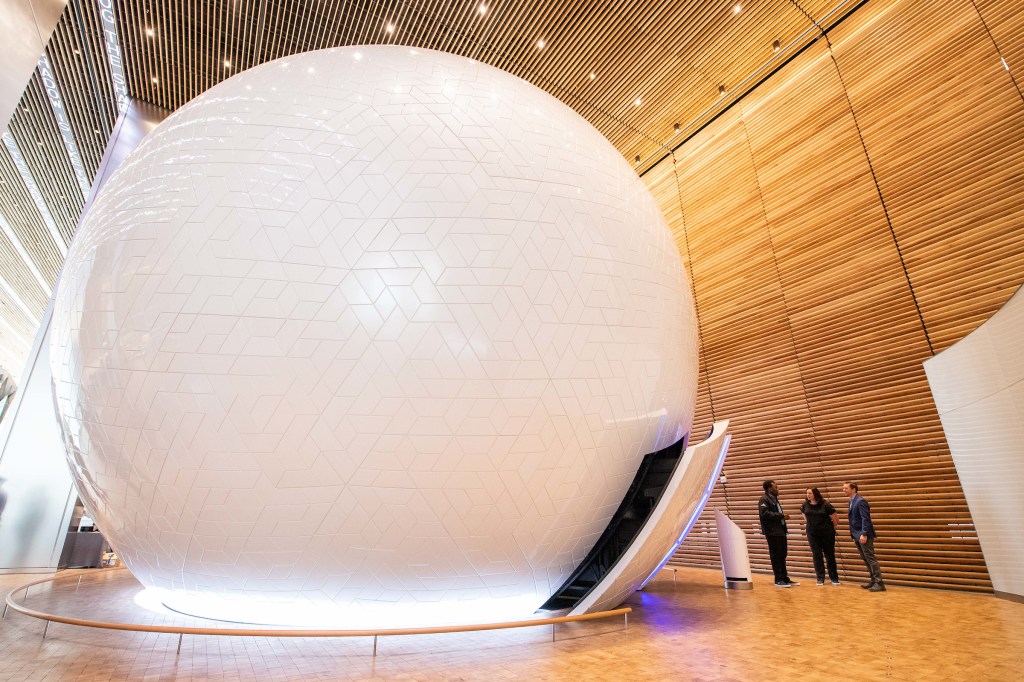 Steven Spielberg's Latest Project With Comcast Has a Surprising Home ...