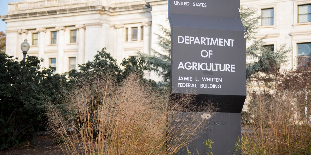 USDA Faces Exodus of Scientists as Employees Are Forced to Move to ...