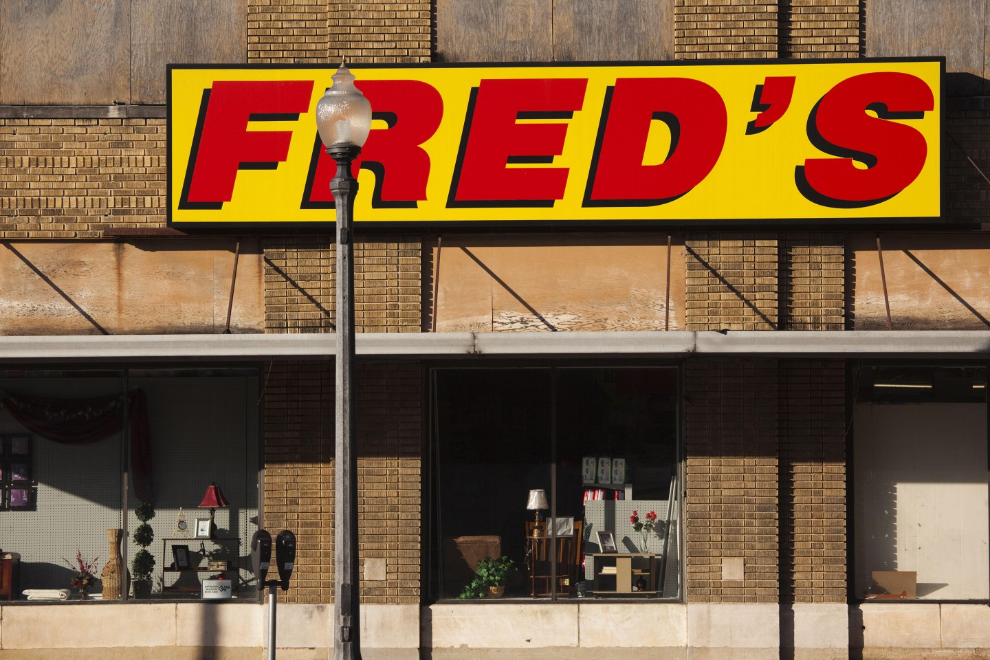 Fred's Pharmacy Chain Liquidating All Stores | Fortune