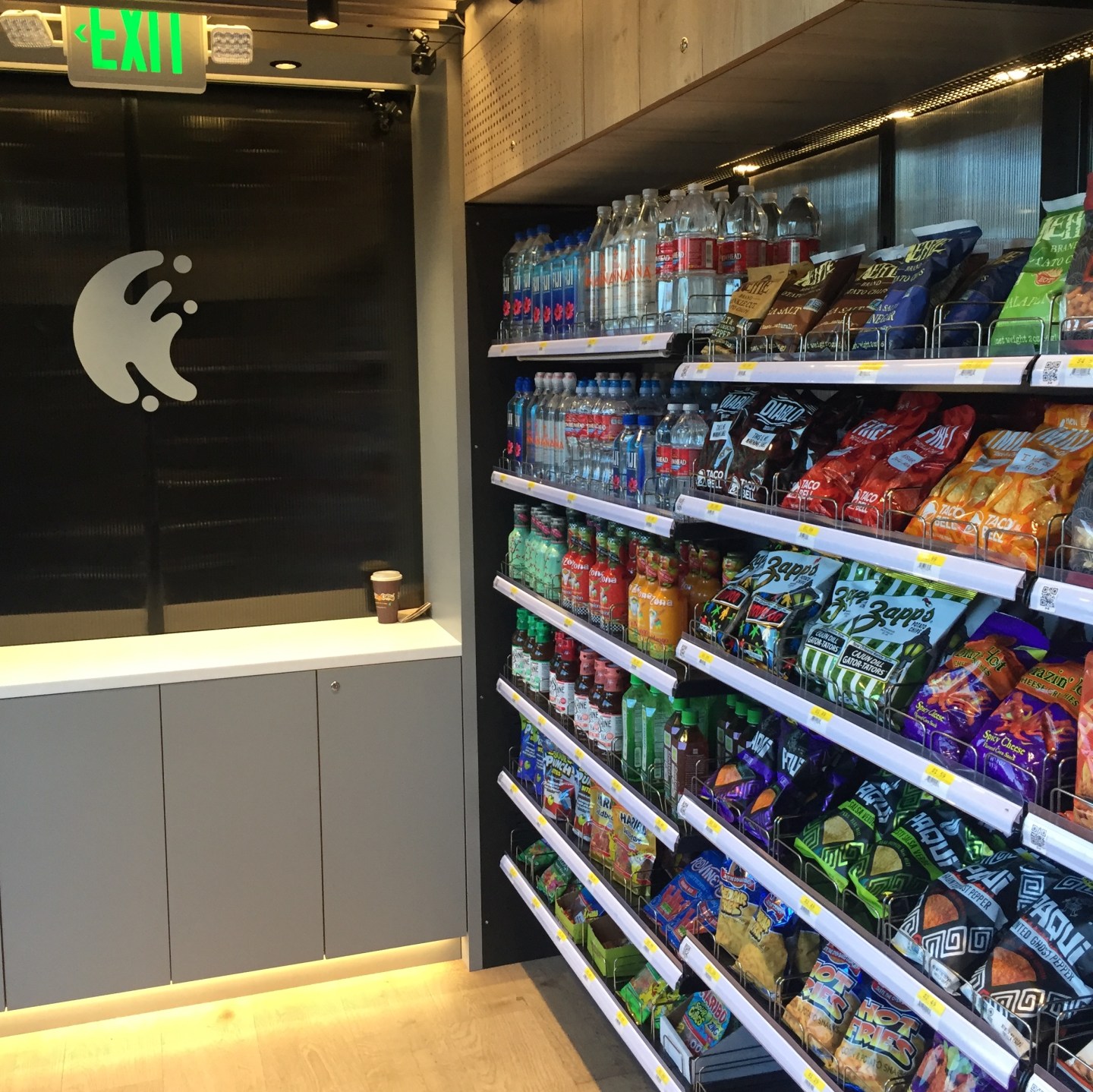 Amazon Go's Cashierless Stores Have a New Rival | Fortune